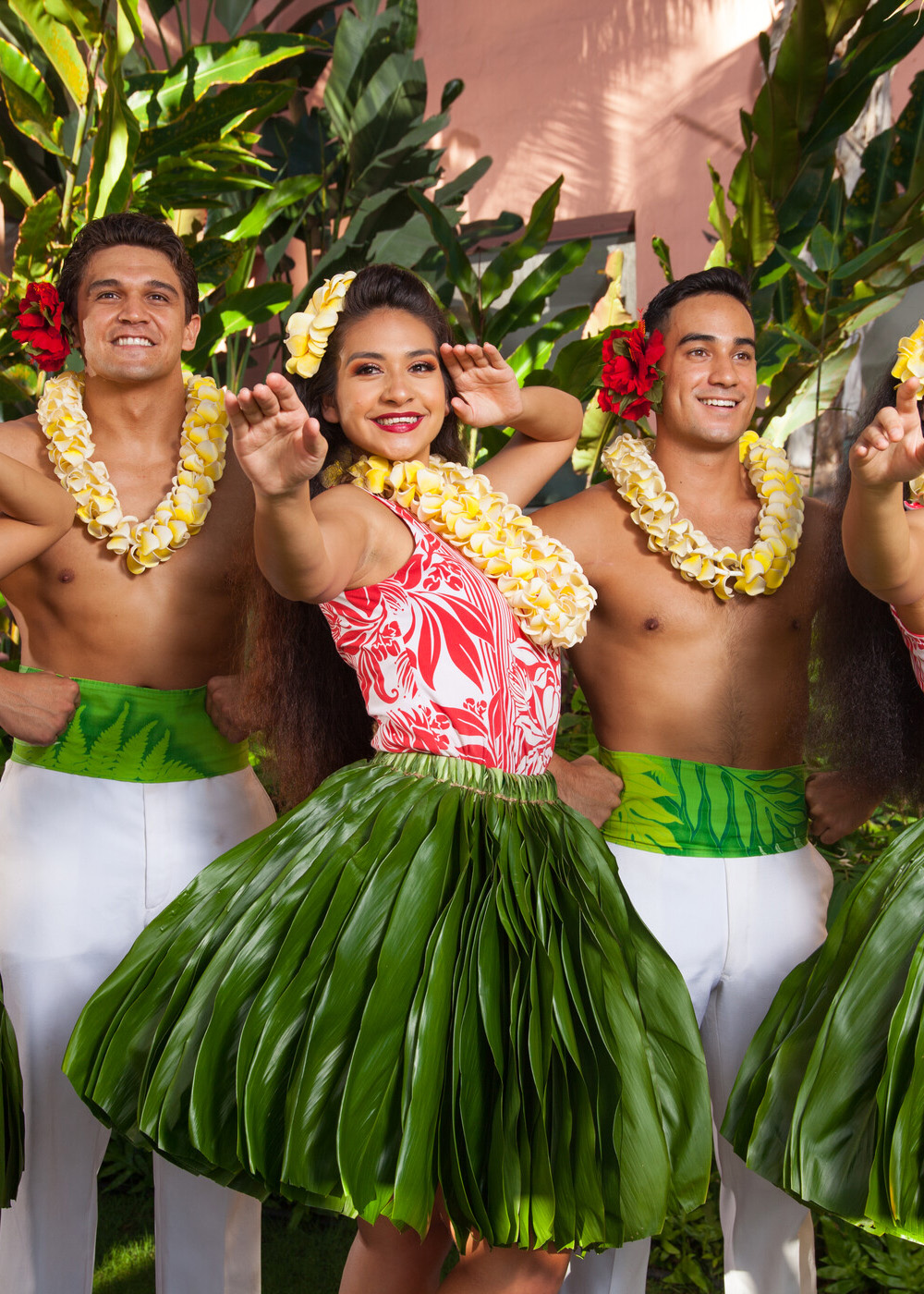 A Royal Hawaiian Lū'au, Aha'aina: A Lū'au Right on Waikiki Beach!